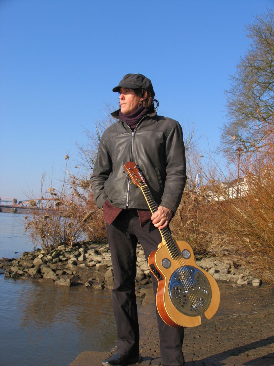 Biografie & info: Ted’s Road Show - Fred Twigg